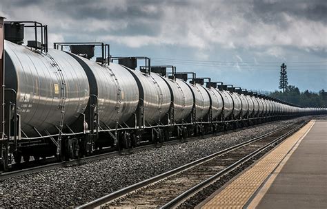 Запасы нефти в США снизились на 3 74 млн баррелей за неделю