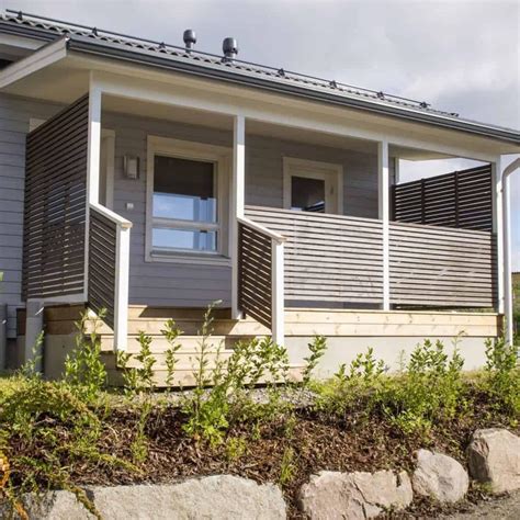 Terassin Aita Ja Kaidemalleja Siparila