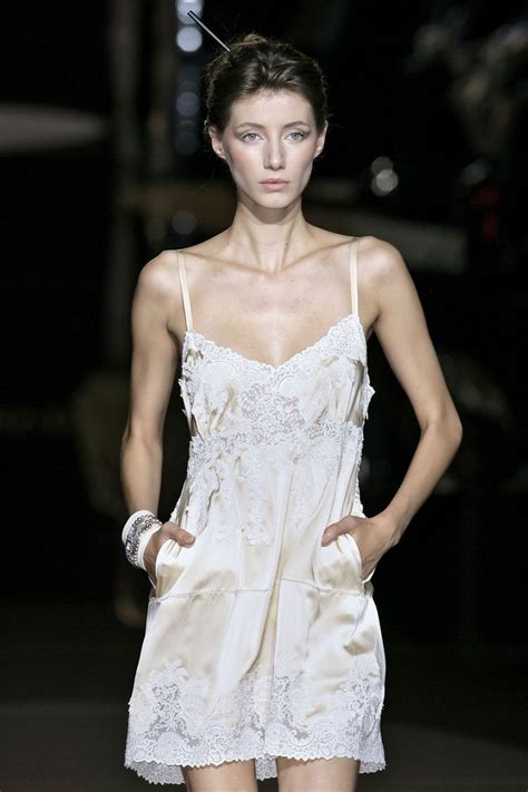 The Reason This Designer Is Enamored With Super Skinny Models Artofit