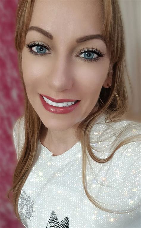 Te Curti 10 Vezes E Você Nem Tem Coragem De Apertar Um Coração ️ Bom