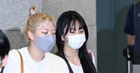 트와이스 정연 채영 큰 캐리어 끌고 입국 포토엔hd