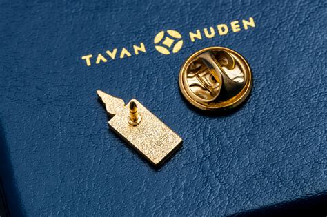 Tavan Nuden Mongolian Luxury Brand ШИНЭ бүтээгдэхүүн СОЁМБО энгэрийн тэмдэг Өндөр Гэгээн Г
