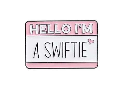 Download Hello Im A Swiftie Badge Wallpaper