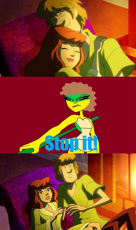 Gracie Caught Shaggy And Daphne By Gracie01villafana20 On Deviantart