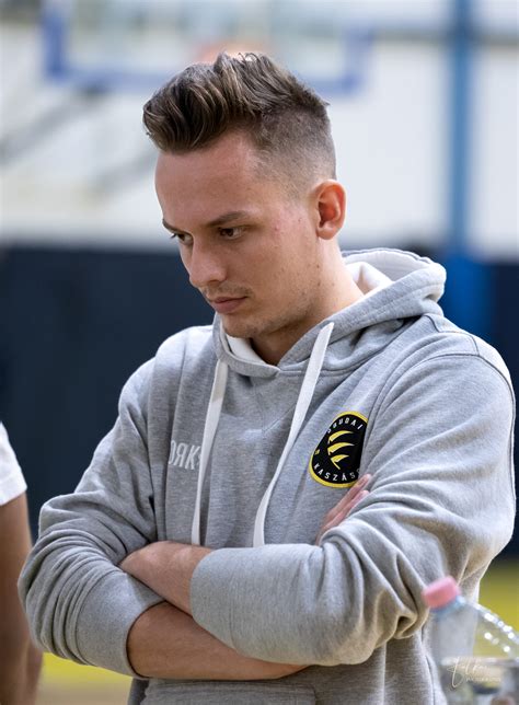 Nagy Dániel ⋆ Kaszasok Hu