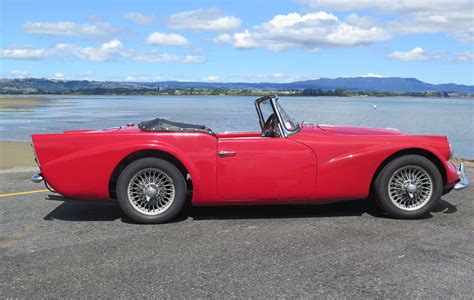 Ugly Duckling The Fascinating Story Behind This Daimler Dar Driven Car Guide