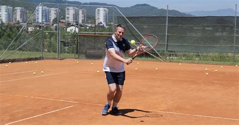 Tennis Forehand Technique In Slow Motion From Top View Feel Tennis