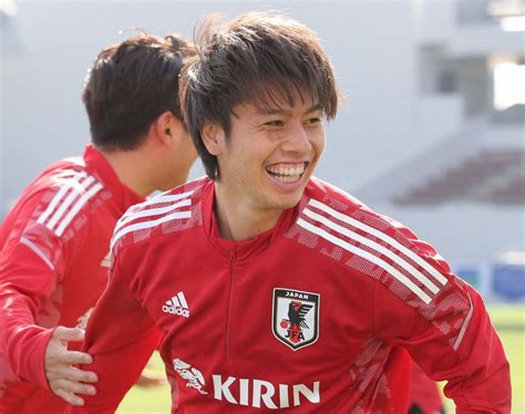 田中碧が遠藤航に感銘「こんな素晴らしい選手の隣でプレーできる選手はなかなかいない」【uー24日本代表】：中日スポーツ・東京中日スポーツ