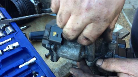 Fault Code P2102 Repair Vw Passat 2 0tdi 2008 Youtube