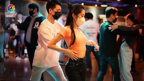 바차타 💚 아이러니 And 쥬벨 💛 라틴피버 클럽 파티 2023 03 11 Youtube