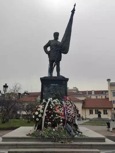 Паметник на Стефан Стамболов София Актуална информация работно време и контакти