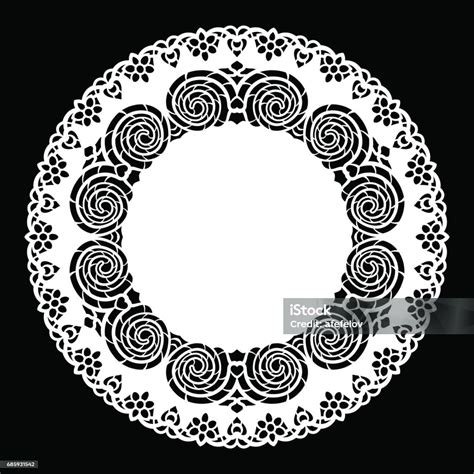 레이스 라운드 종이 받침 용 냅킨 레이스 눈송이 인사말 요소 레이저 컷 템플릿 케이크 장식 벡터 삽화 탁상용 공휴일에 대한 스톡