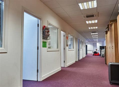 office partitioning maximise space oracle storage