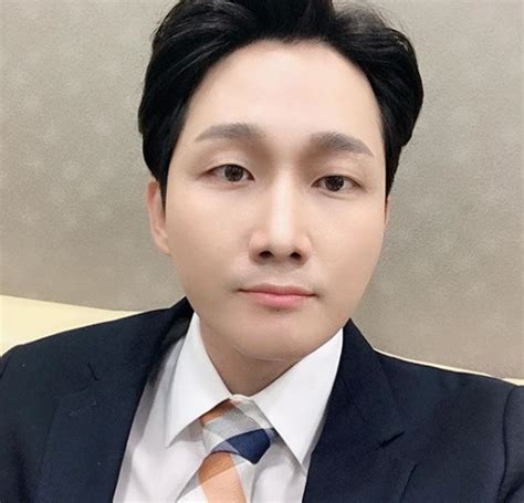 아무도 여자친구 있는 줄 몰랐는데 비밀리에 사귄 여자친구가 있다고 고백한 개그맨 해시태그 신기하고 재밌는 이야기