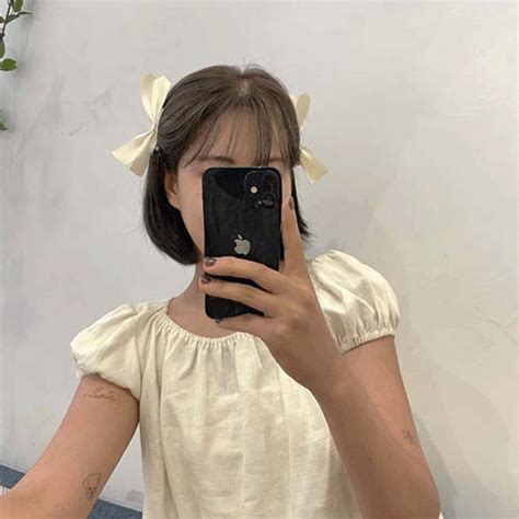 블핑 지수 리본 포인트 옆머리 미니 집게핀 2쌍 3color 에이블리