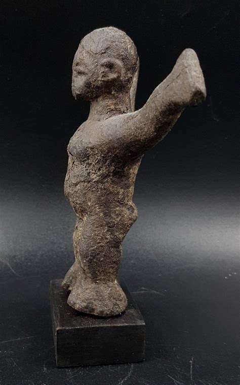 Statuette Bateba Ti Puo Peuple Lobi Burkina Antikeo