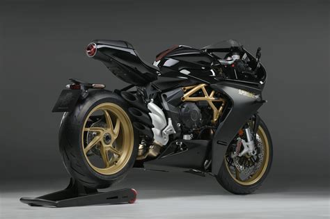 Mv Agusta Superveloce 800 Test 2020