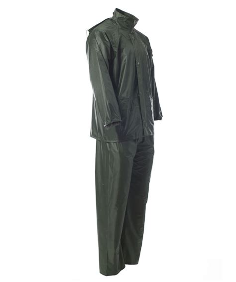 Влагозащитный зеленый костюм Ливень – купить на фабрике Конорка