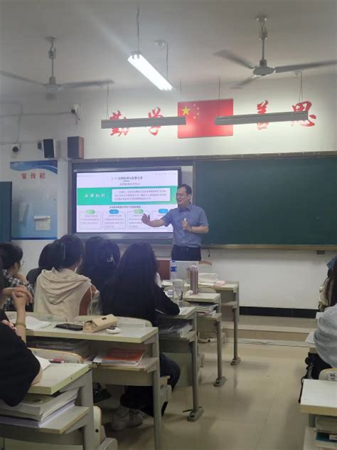 马院开展一课多师团队教学模式探索 学院新闻 南昌职业大学马克思主义学院