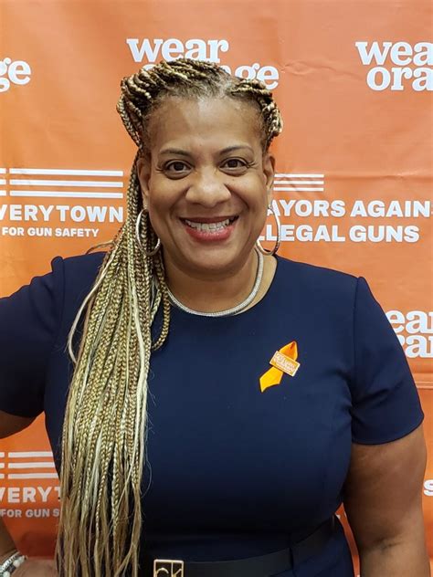 Mayor Shawyn Patterson Howard Roll Up Your Sleeves And Get Involved Everytown Support Fund