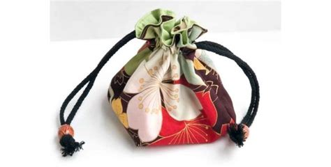 Flat Bottomed Drawstring Bag FREE Sewing Pattern Sew Modern Bags