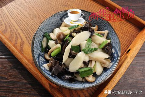 这三样菜一起炒鲜美极了，滋补去燥又低脂饱腹，一周吃5次都不腻