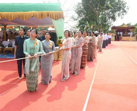 စစ်ရှုံးနေသော မင်းအောင်လှိုင်ကို ယတြာတွေလည်း မကယ်နိုင်