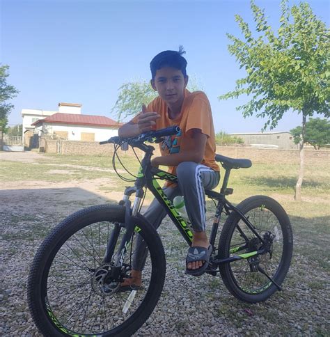 Создать мем на великах человек велосипед Картинки Meme