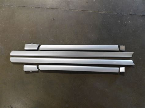Lower Door Molding With Quarter Panel Trim Silver Ly7w A4psilverextrim