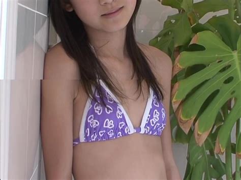 Girl Visible Heartbeat No Sound ThisVid Com