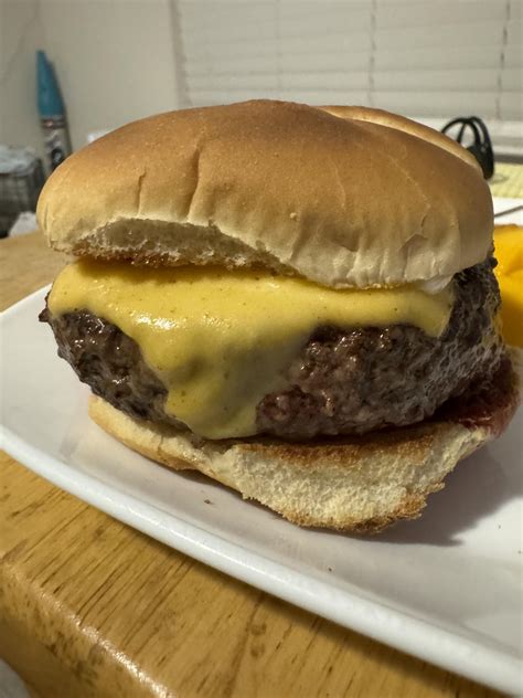 Wagyu Cheeseburger Snake River Farms Dining And Cooking