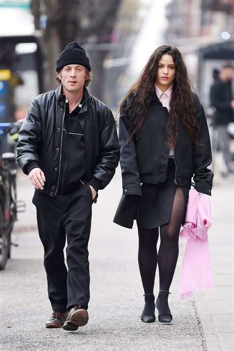 Jeremy Allen White Girlfriend 2016