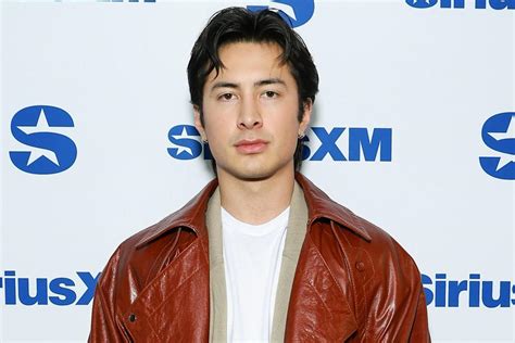 “heated Rivalry” Star Hudson Williams Details Exactly How He Likes His