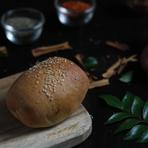 Seeni Sambol Bun Caravan Fresh