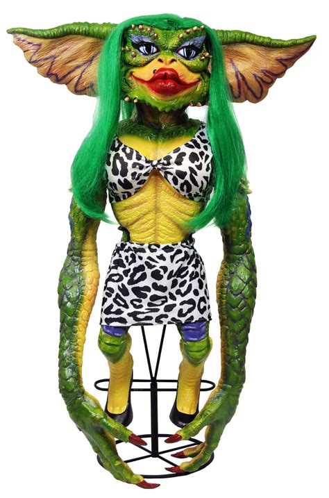 Gremlins 2 Greta The Female Gremlin Life Size Stunt Puppet Replica Neca