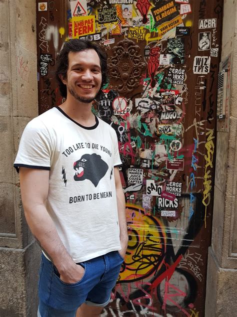 Tomas F Lingotti Medium