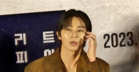 박서준 수스와 열애 사실상 인정…“사생활이라 말하기 어려워”