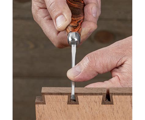 Blue Spruce Dovetail Chisel 18 Inch Lie Nielsen Toolworks