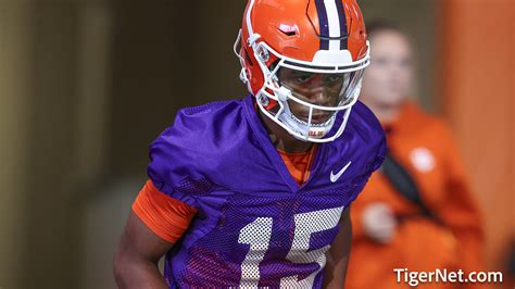 Clemson Football Photo Of Chris Denson Tigernet