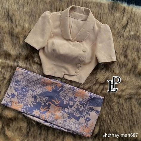 မြန်မာဝတ်စုံချုပ်ပုံ Added A New Photo မြန်မာဝတ်စုံချုပ်ပုံ