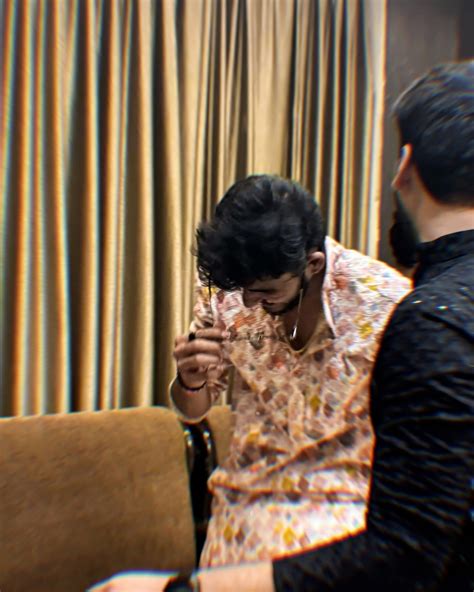 sahil tiwari 🚬 instagram