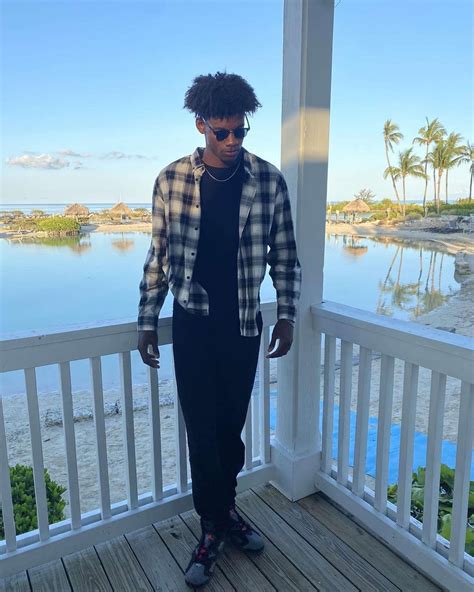 Taylor Hendrickss Bio Age Net Worth Earnings Career Nba Draft Girlfriend Contract And