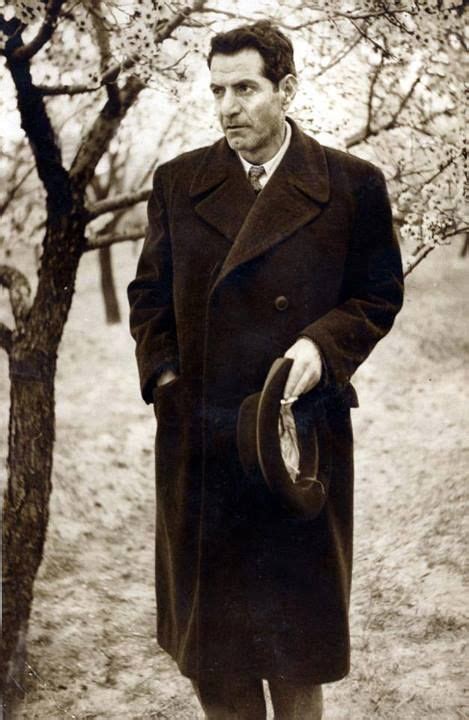 Pin By Zeinab Mohamed On قدیم Iranian Actors Iran Culture Ancient Music