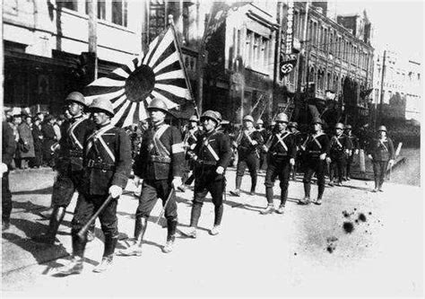 日本海自舰艇坚持挂旭日旗访韩 遭批复辟军国主义日本海上自卫队旭日旗韩国新浪军事新浪网