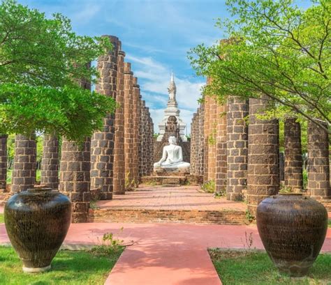 2023素可泰玛哈泰寺游玩攻略 位于历史公园的中央是素可 去哪儿攻略