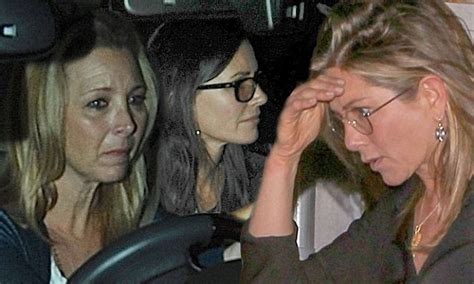 Lisa Kudrow Jennifer Aniston Courteney Cox