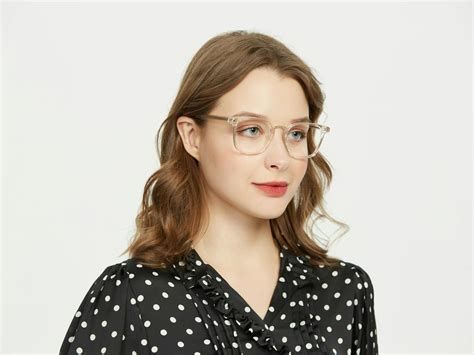 Защо на красивите и интелигентни жени им е трудно да си намерят партньор Неприятната истина от