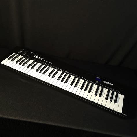 Used Midiplus I61 61 Key Keyboard Midi Controller Reverb