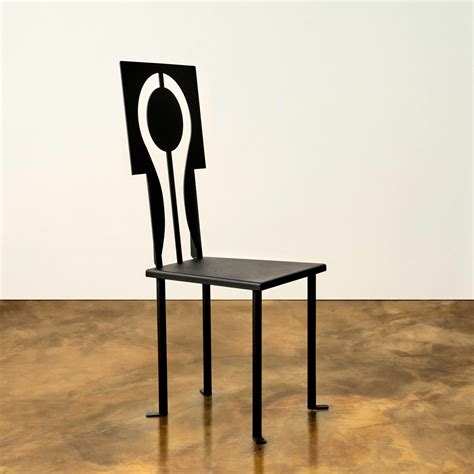Luna Chair Animate Objects