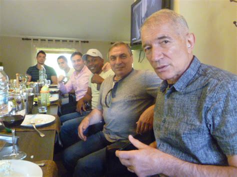 Президентът на бокса събра националите на великденски обяд Българска федерация по бокс